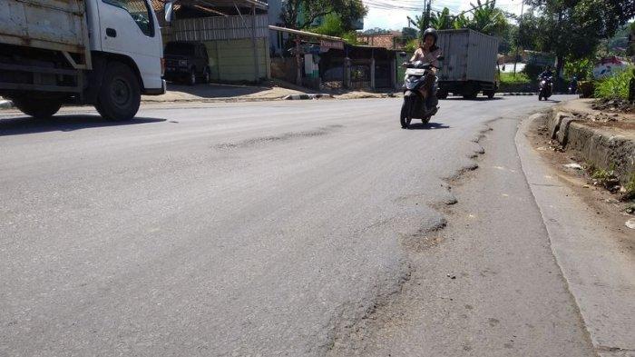 Jalan Bergelombang Banyak Ditemukan di Jalan Raya Cirebon-Bandung, Ini ...