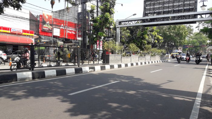 Memasuki Akhir Pekan, Jalan Merdeka Tetap Lengang - Tribunjabar.id