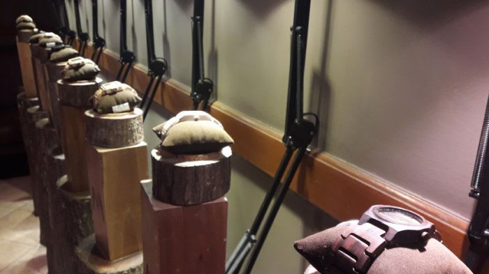 Jam Tangan Kayu Matoa Asal Bandung Itu Kini Telah Mendunia, Dibuat ...