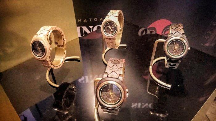 VIDEO Resmi Diluncurkan, Matoa Singo Jadi Jam Tangan Kayu Anti Air ...