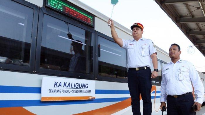 Hari Ini KA Kaligung Relasi Cirebon-Semarang Beroperasi Lagi, Ini Jadwal Lengkap dan Syaratnya ...