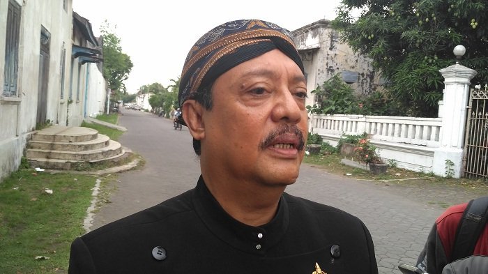 Adik Raja Solo Bantah Usir Pembantu Putri Raja, Begini Penjelasannya ...