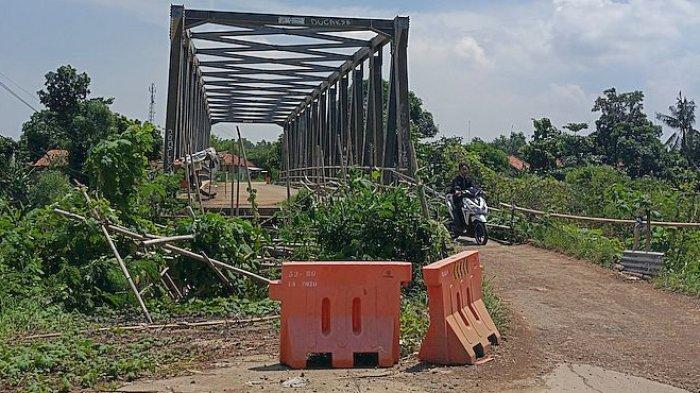 Warga Berharap Jembatan Cilamaya Selesai Diperbaiki Sebelum Lebaran ...
