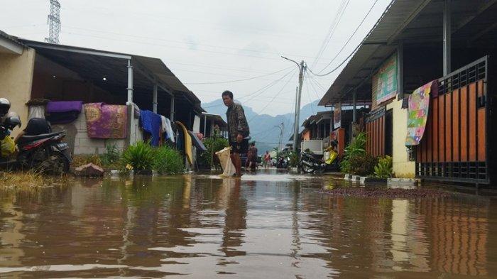 Warga Cipatik Masih Was-was, Banjir Bisa Menerjang Lagi jika Turun Hujan Deras - Tribunjabar.id