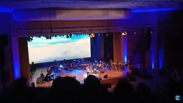 Kerennya Penampilan Konser Akustik Tohpati di Gedong Sabilulungan ...