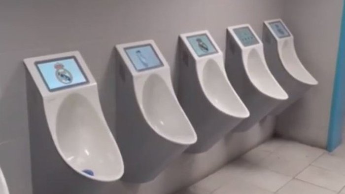 Toilet di Stadion Santiago Bernabeu Milik Real Madrid Dipasangi ...