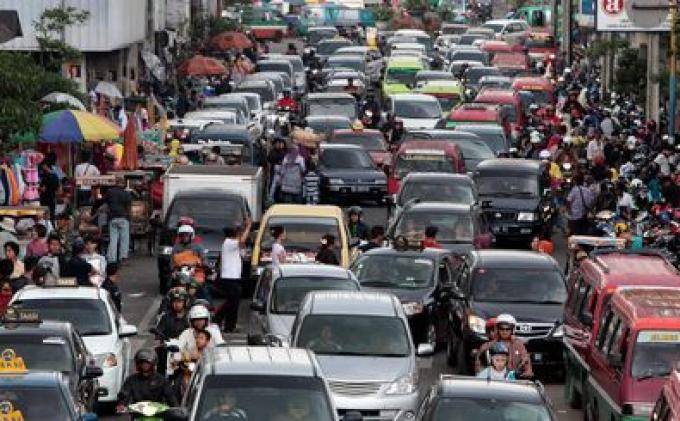 Jalur Tasikmalaya-Bandung Macet Belasan Kilometer - Tribunjabar.id