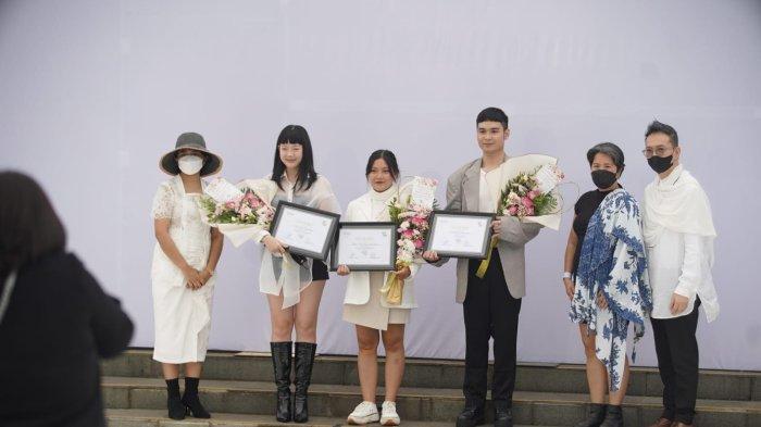 FSRD Universitas Maranatha Kembali Gelar Fashion Show Evolusia 'Co ...