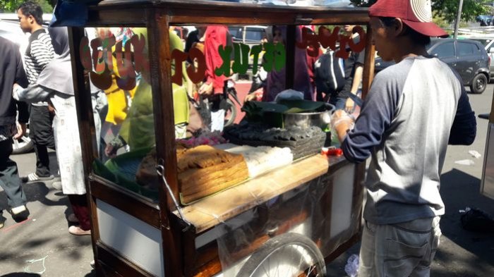 Getuk Ciwel, Makanan Tradisional Khas Cirebon Ini Dijual di Pasar ...
