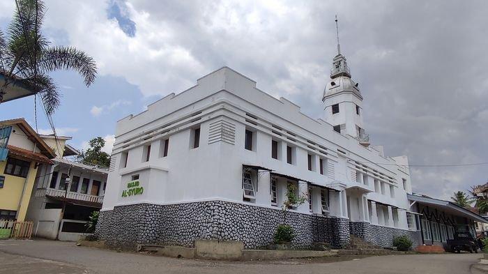 Masjid Asy-Syuro Cipari Garut, Benteng Terakhir Perlawanan Terhadap ...