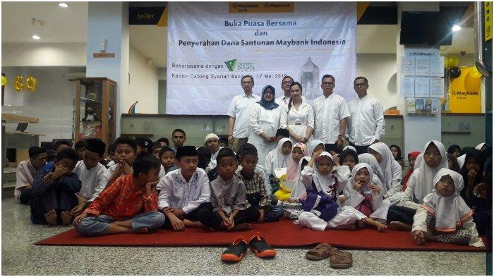 Maybank Bersama Dompet Dhuafa Buka Puasa Bersama dan Bagikan Santunan untuk Anak Yatim ...