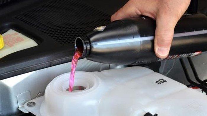 Jangan Sampai Mesin Mobil Anda Overheat! Cek di Sini Panduan Mengecek ...