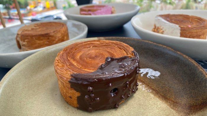 Cromboloni, Pastry Perpaduan dari Croissant yang Lembut dan Renyahnya ...