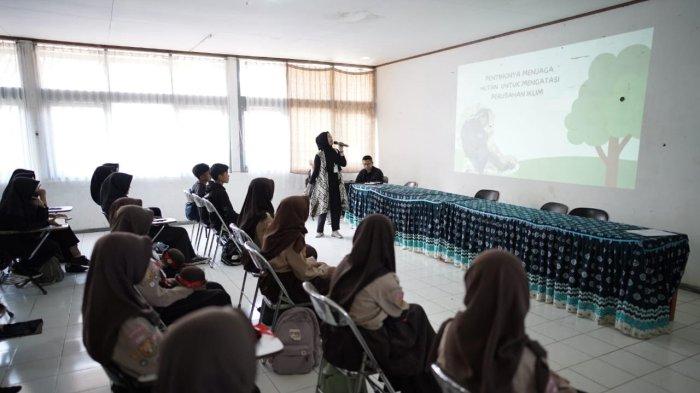 Forestisme Bandung dan Coaction Indonesia Gelar Nobar Film Pendek 'Climate Witness' - Tribunjabar.id