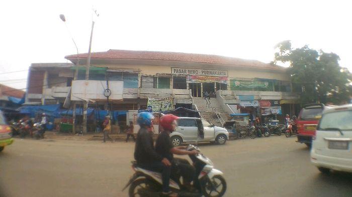 Di Purwakarta Paling Lengkap, Tapi Pasar Rebo juga Paling Kumuh ...