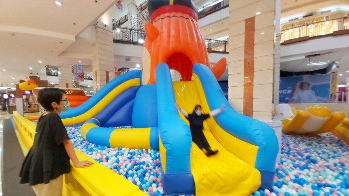 Info Tiket dan Lokasi Playground Mandi Bola Terbesar, Cocok untuk ...