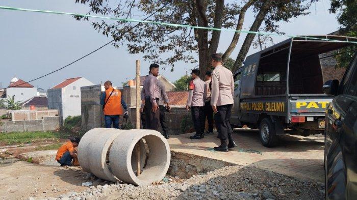 BREAKING NEWS Penemuan Mayat di Bawah Pohon Durian di Cinunuk Bandung ...