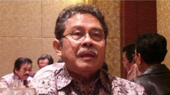 Airlangga: Prof Fahmi Idris Seorang Pekerja Keras yang Mudah Bergaul ...