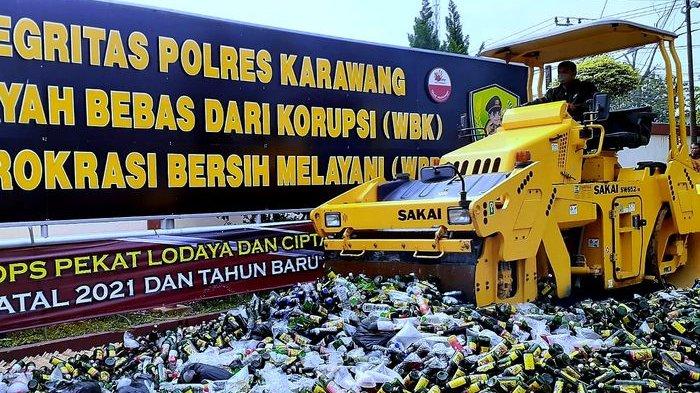 Polres Purwakarta Musnahkan Ribuan Botol Miras Hasil Operasi Pekat Jelang Nataru, Begini Kata ...