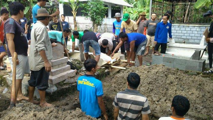 Sudah Diingatkan Cuaca Buruk, Tiga Pendaki yang Tewas di Gunung ...