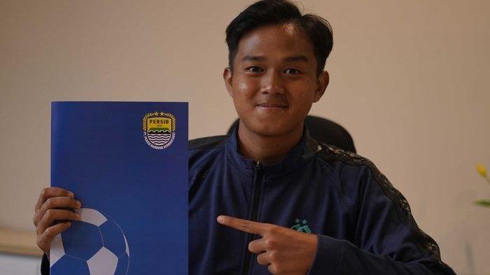 PROFIL Robi Darwis, Pemain Muda Persib yang Dimainkan Lawan Bhayangkara ...