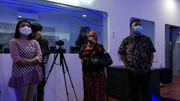 Wow Keren Banget, Kata Penyanyi Rossa Saat Kunjungi Command Center ...