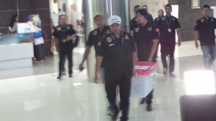Dirut RSCM: Langkahi Dulu Mayat Dirut Kalau Tenaga Medis Berani Macam ...