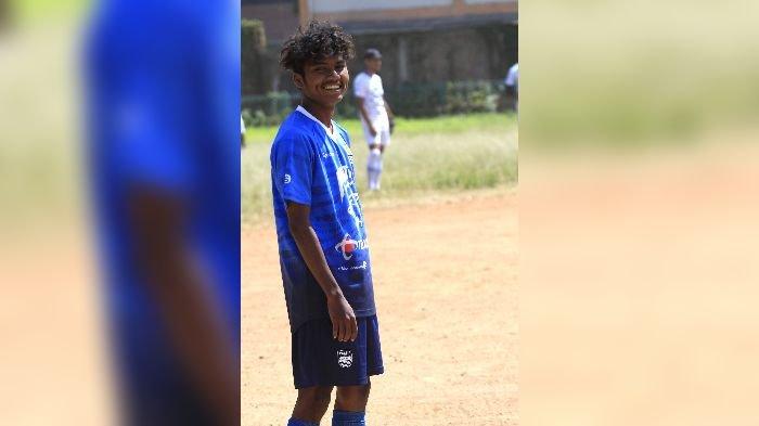 Mengenal Lebih Dekat Sosok Saiful, Gelandang Muda Persib: Nembak Cewek ...