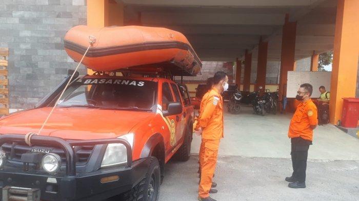 Santri Terseret Ombak Pantai Apra di Cianjur, Kantor SAR Bandung ...