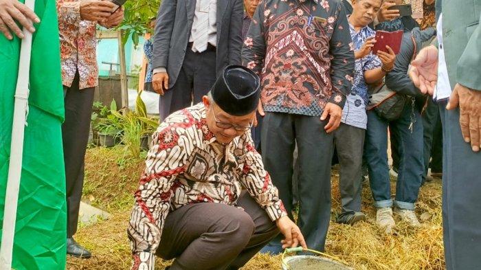Sekum PP Muhammadiyah Letakkan Batu Pertama Pembangunan Pondok Modern ...