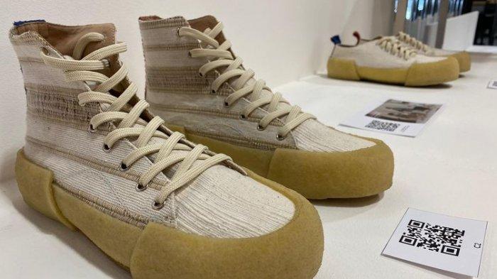 Produk Pijakbumi Asal Bandung Dipamerkan di Italia, Tampilkan Sepatu 95 ...