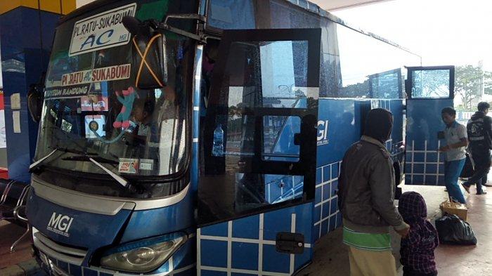 VIDEO-Terminal KH Ahmad Sanusi Sukabumi Sepi, Meski Bus AKAP dan AKDP ...