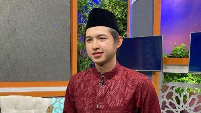 Sosok Dennis Lim, Santri Aa Gym Keturunan Tionghoa Disangka Mualaf, Ini ...