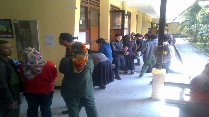 SMAN 22 Bandung Dipadati para Pendaftar Jalur Akademik - Tribunjabar.id