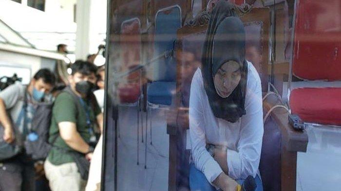 Kesaksian ART Ferdy Sambo Dikuliti Bharada E, Ini Daftar Kebohongannya, Hanya Bisa Menunduk ...