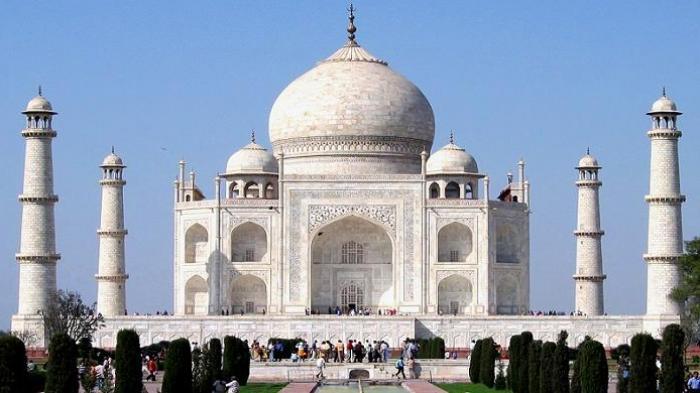 India Buka Lagi Taj Mahal untuk Umum, Enam Bulan Ditutup Akibat Korona ...
