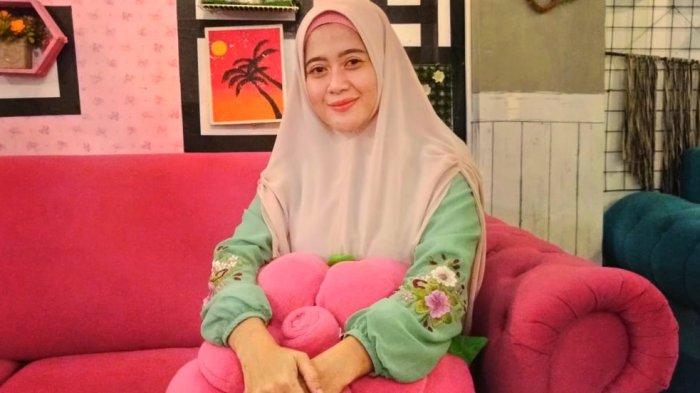 Teh Mican, Wanita Cantik Sosialita Subang Ini Banting Setir dari Usaha ...