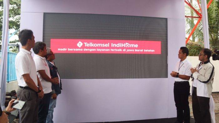 Perluas Konektivitas, Telkom Resmikan Jaringan Fiber Optik Jabar ...