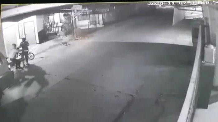 Terekam CCTV, Maling Sepeda Pakai Angkot di Lembang, Sepeda yang Hilang ...