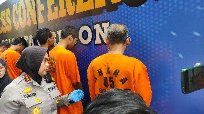 Modus Pelaku Penyalahgunaan BBM Subsidi di Cirebon, Mobil Dimodif ...