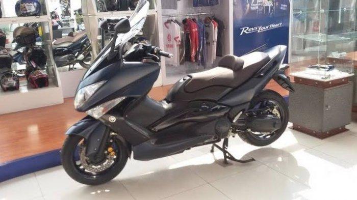 Harga Baru dan Perubahan Fitur Maxi Scooter TMAX DX 2020, Motor Matic ...