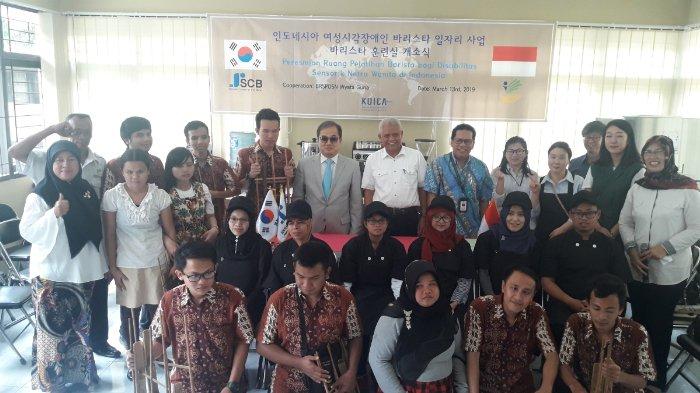 Pertama Kali di Indonesia, Penyandang Tuna Netra akan Dilatih Menjadi ...