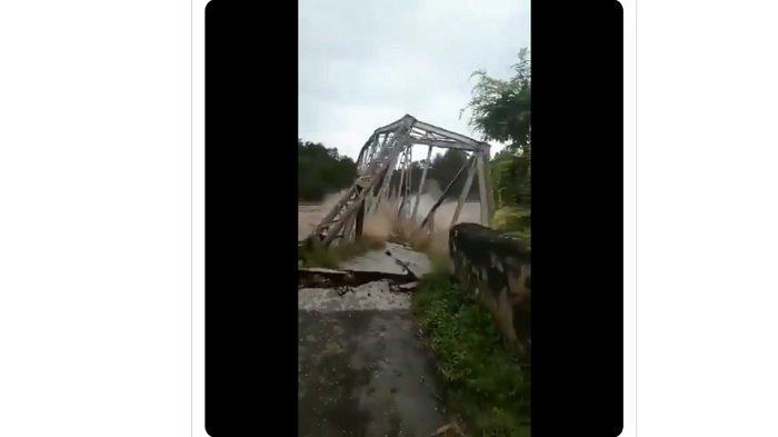 Video Banjir Bandang Hebat di NTT, Detik-detik Jembatan Kambaniru Ambruk Terbawa Arus, Warga ...