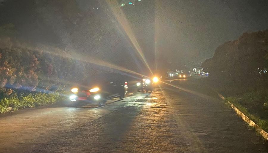 Gelap Gulita Hingga Rawan Begal, Jalan Pacuan Kuda di Bandung Jadi ...