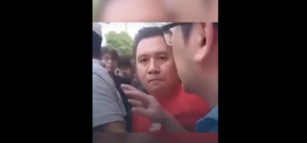 SOSOK Pria Baju Merah Bersama Ivan Sugianto Terkuak, Terlihat Arogan Saat Rangkul Ayah Ethan ...