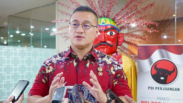 Politisi PDIP Kenneth: Putusan MK Sudah Final dan Mengikat, Tolak ...