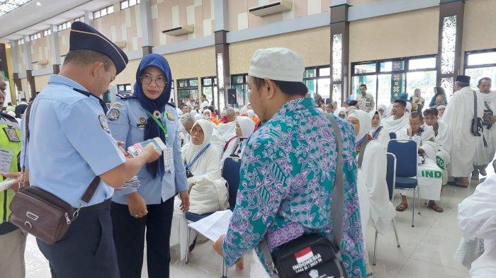Imigrasi Palembang Tuntaskan Layanan Bagi Calon Jamaah Haji - Tribunjakarta.com