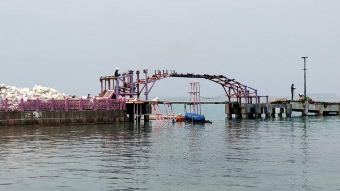 Jembatan Cinta Ikon Kepulauan Seribu yang Instagramble Direnovasi ...