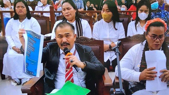 Kamaruddin Bawa Bukti Putri Candrawathi Pernah Belikan Brigadir J Baju ...