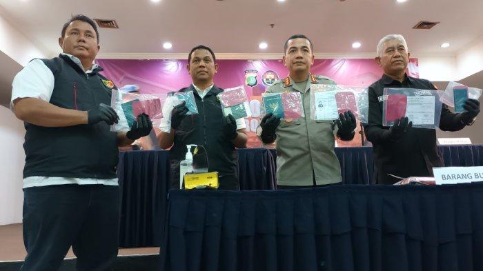 Pasutri Penyalur PMI Ilegal Asal Kramat Jati Akui Bekerja dalam ...